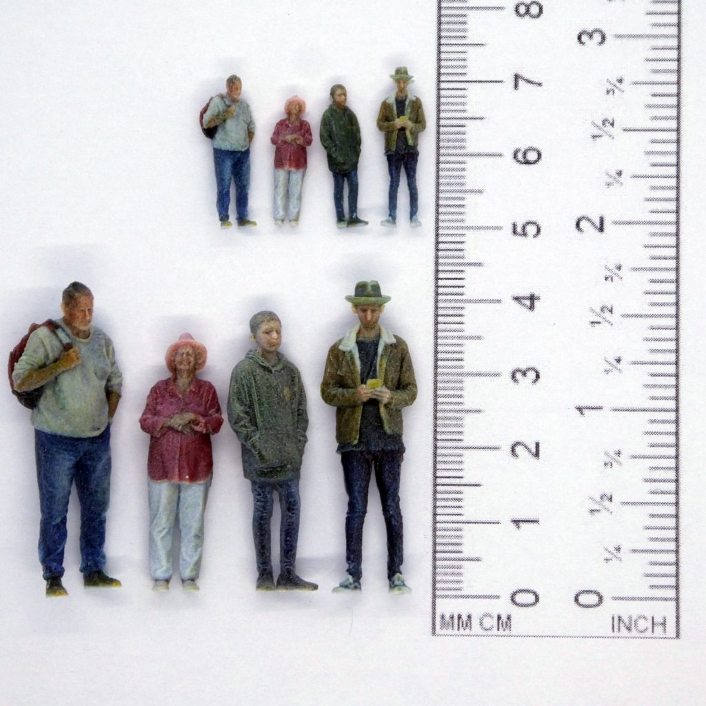 Scale Figures - People Waiting 1 - West Edge 3D