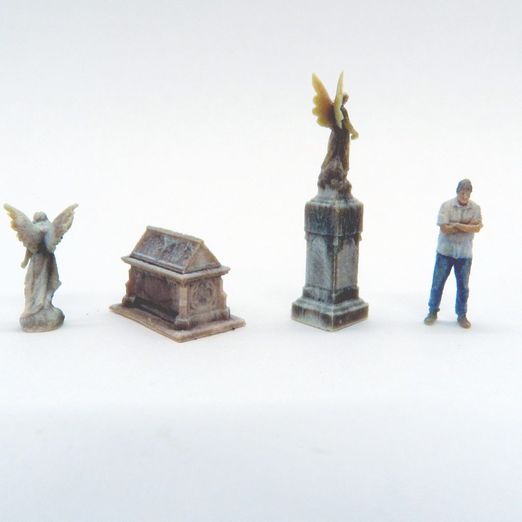 Scenery and Detail Items - Cemetery Memorials & Statues Pack 3 - West ...
