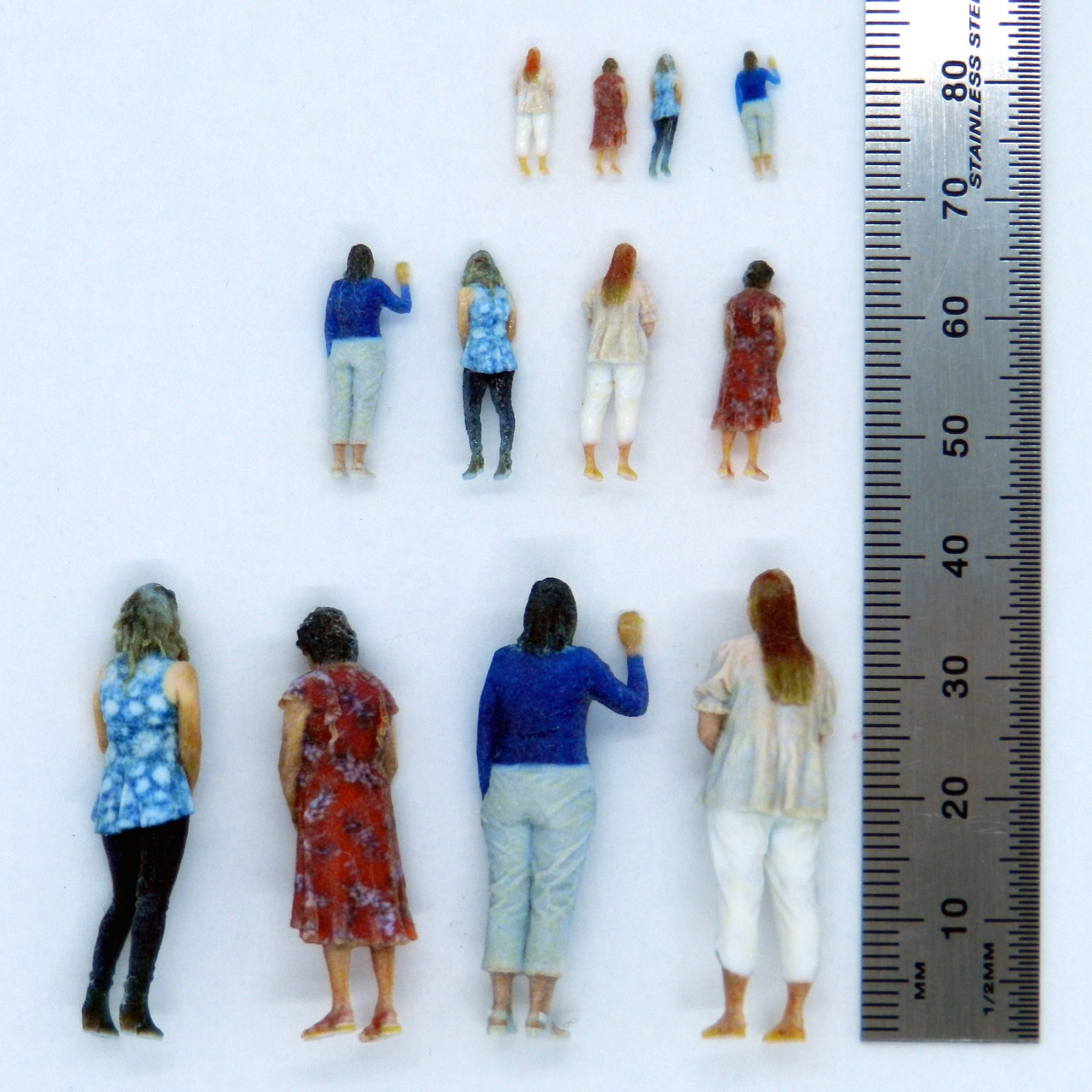 Scale Figures - Stylish Women 1 - West Edge 3D